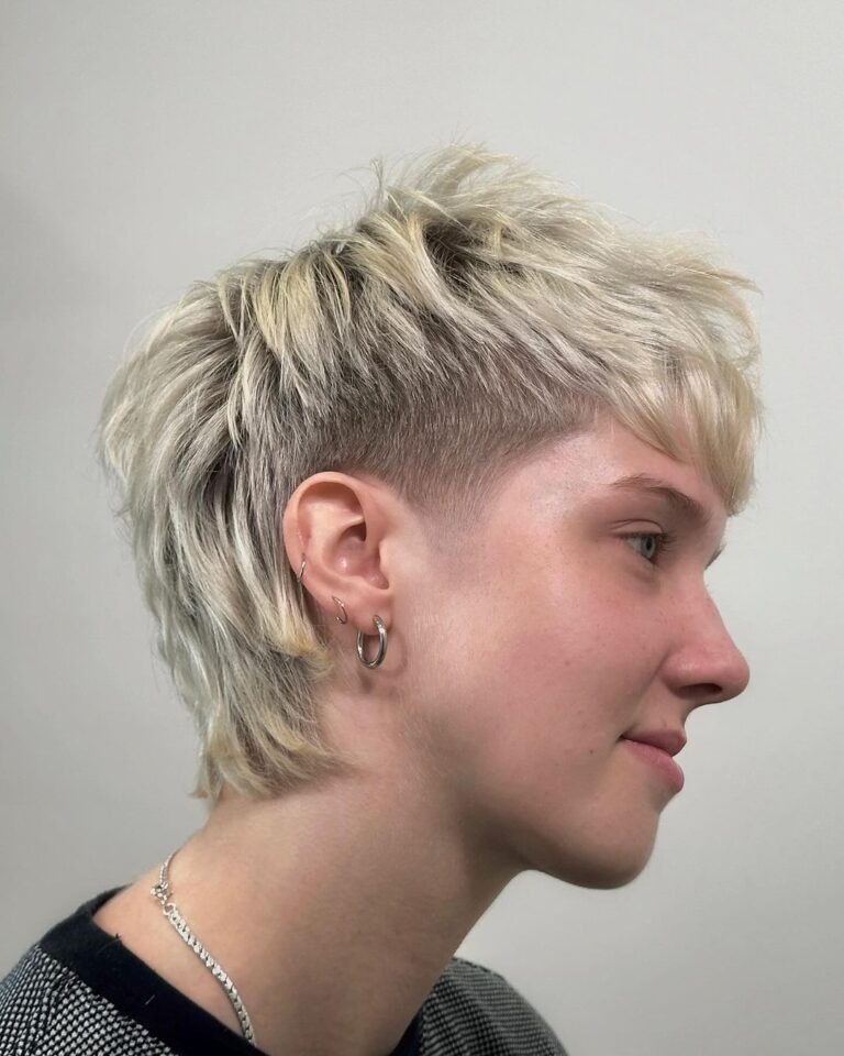 15 Modern Mullet Styles That Are Redefining Hair In 2025
