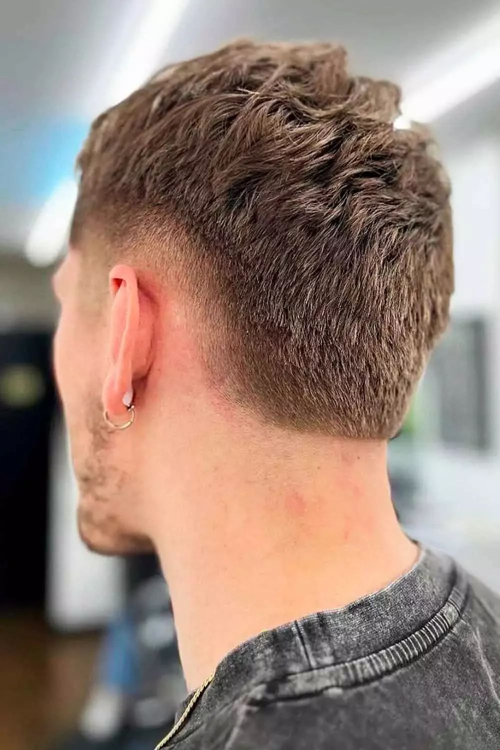Burst Fade Mullet : The Ultimate Modern Retro Guide (2025)